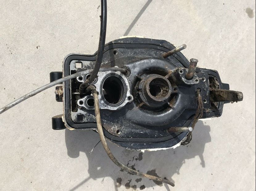 MerCruiser V8 R Pre-Alpha Transom assembly MerCruiser V8 R Pre-Alpha ...